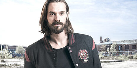 Männer Kleidung im Merch & Fanartikel Shop | EMP