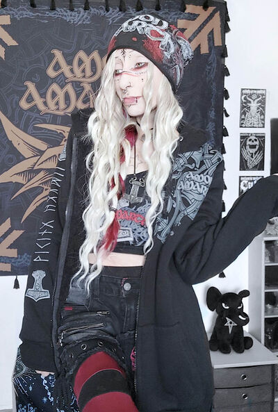 Influencer Rockwear-Outfit Inspiration | Get the Look by EMP